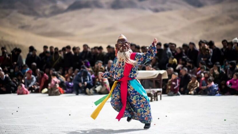 Descubre Festival de Losar 2026: Año Nuevo Tibetano